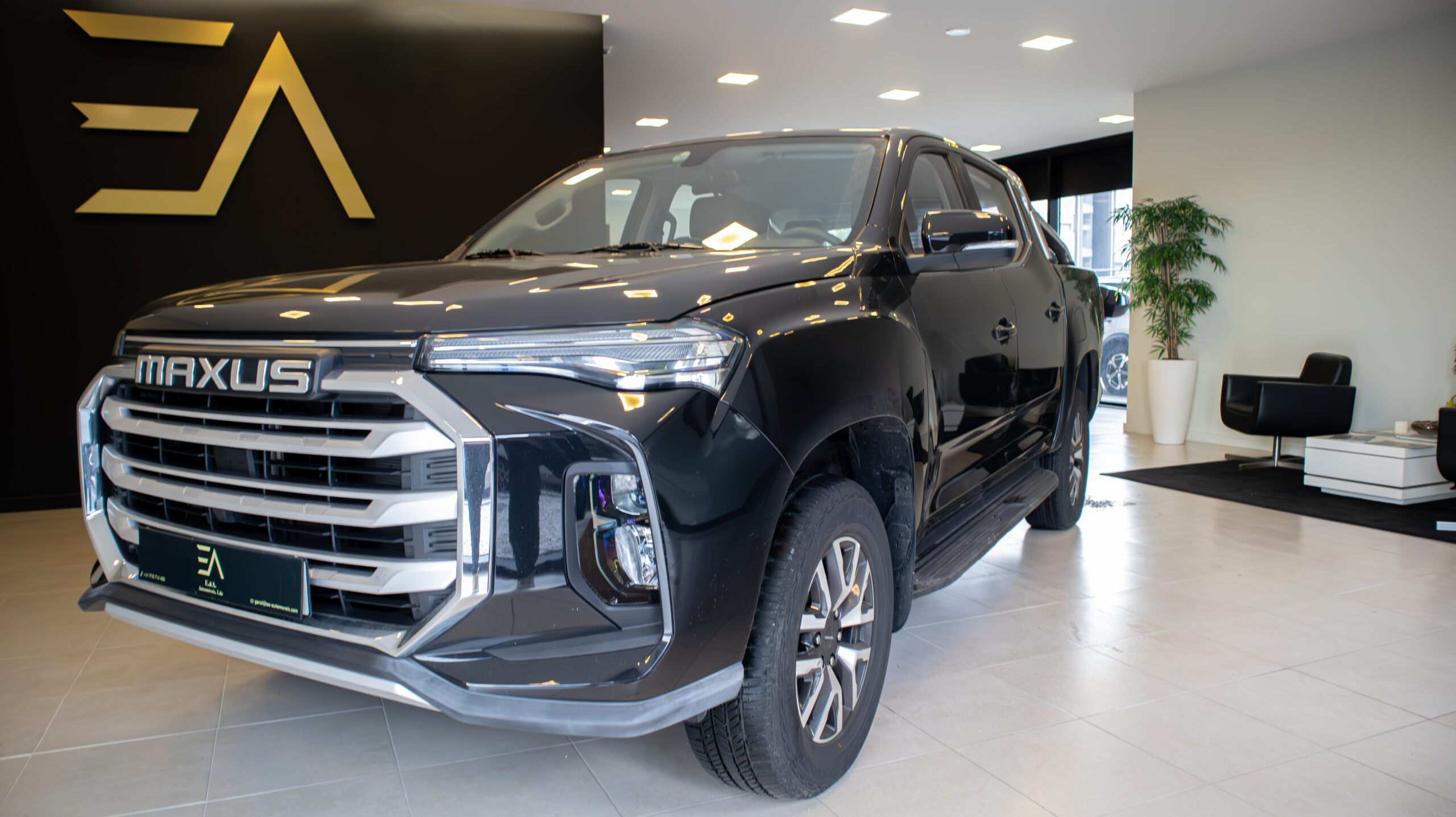 Maxus T90 - E. & A. Automóveis